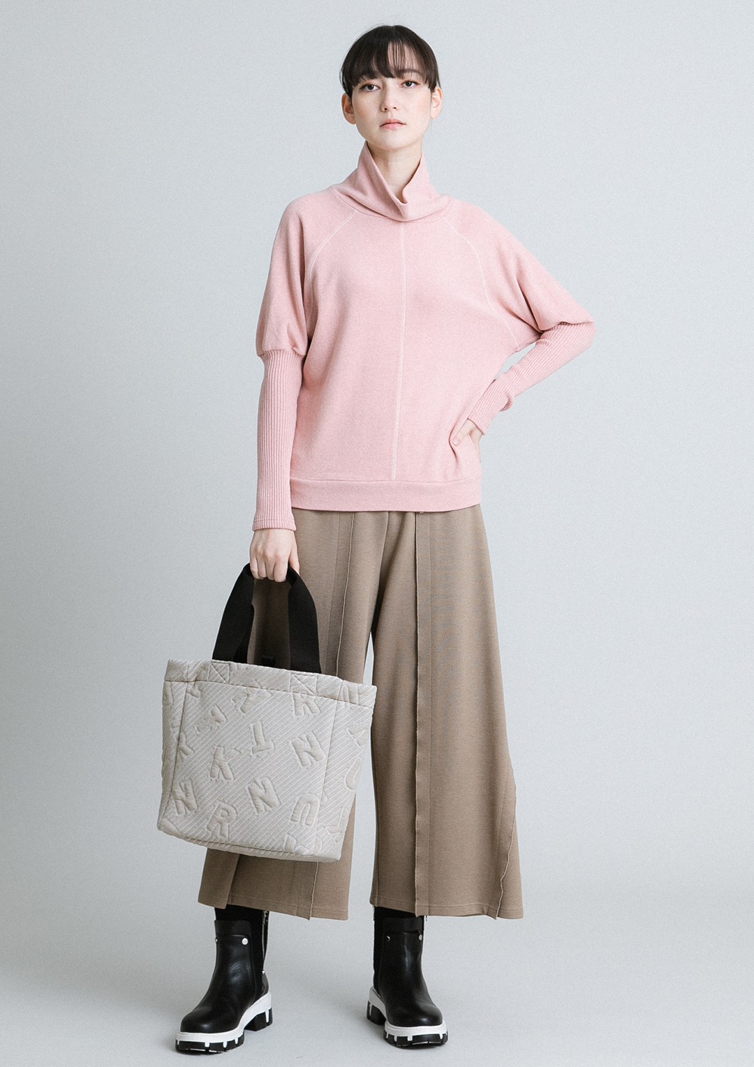 10 – HIROKO KOSHINO / ヒロココシノ公式ブランドサイト